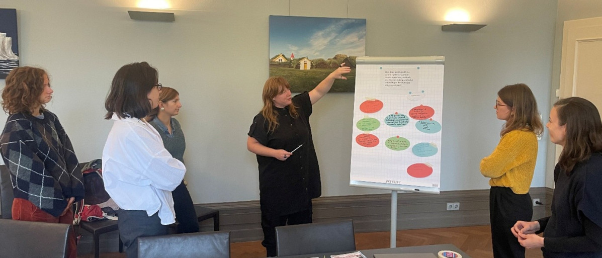Transformative Arctic Research: Lessons from Co-Creative and Community ...